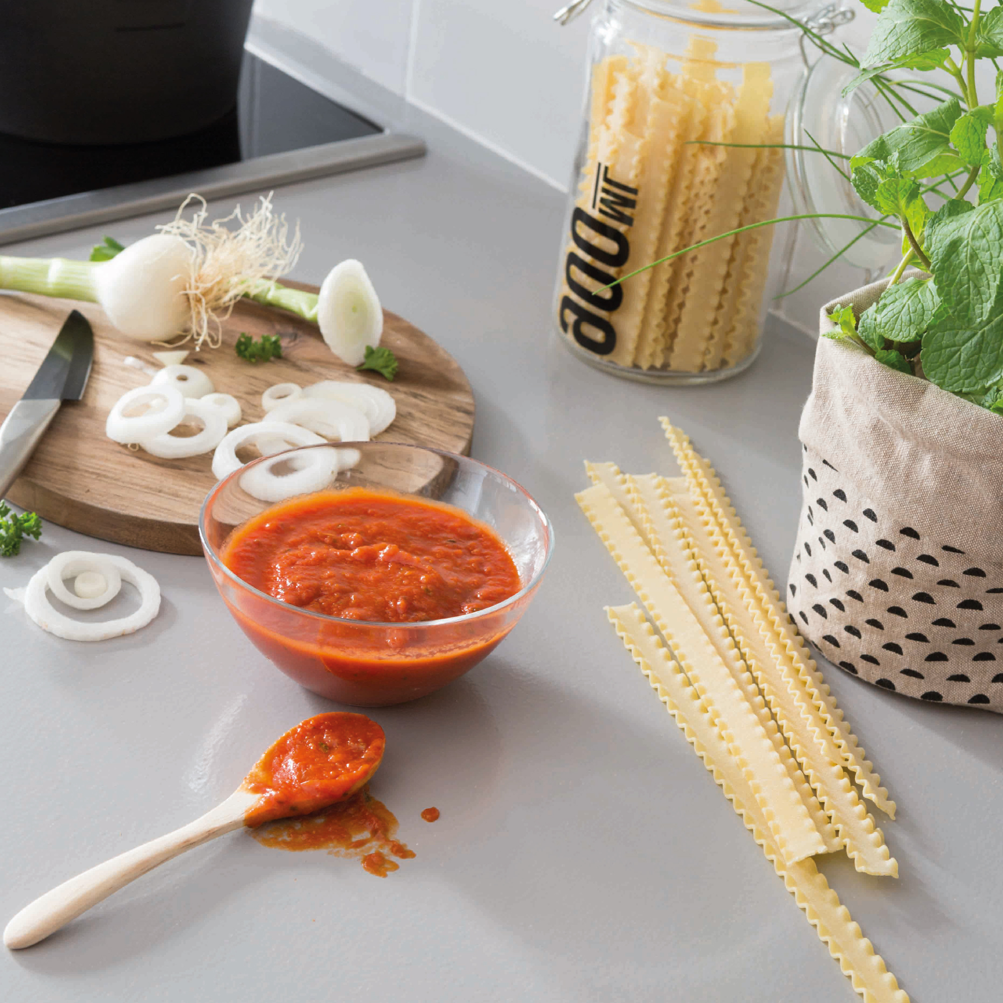 Renovation Worktop Protection - V33 paint and renovation wood products